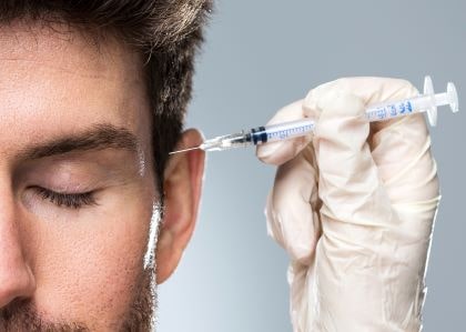 Learn if Brad Pitt had Cosmetic Surgery to Look Younger | Cosmetic Town